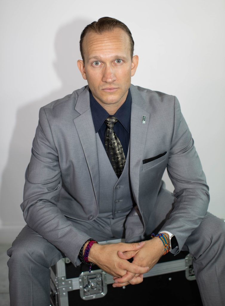 MIKE TAUB | Vox DJs